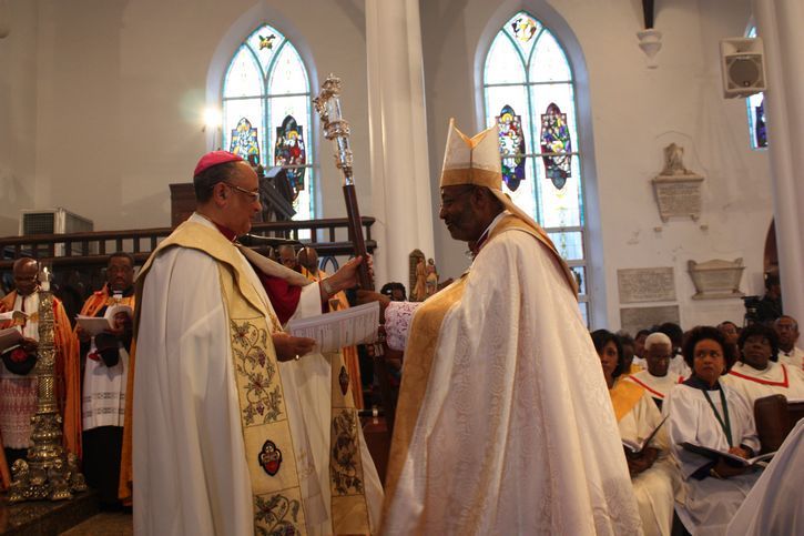 New Bishop of The Anglican Church Enthroned | Bahamaspress.com