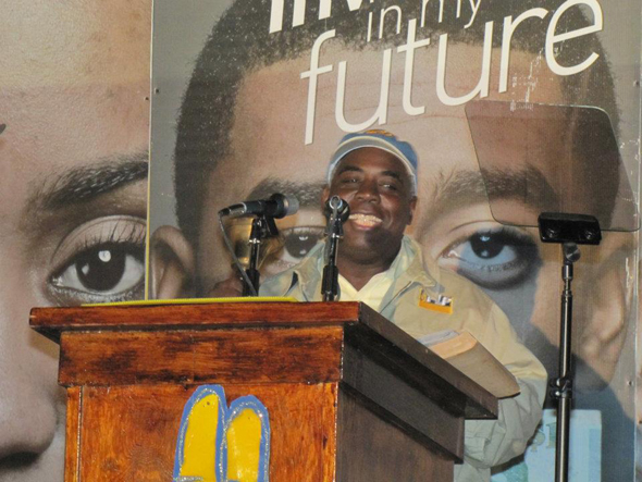 Brave Davis comes to the defence of the thousand plus lawyers in the ...