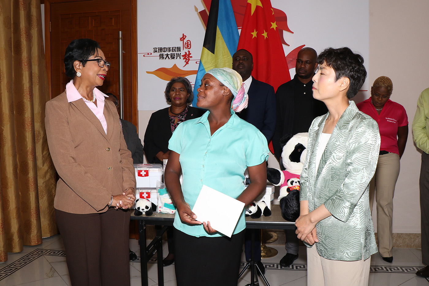 Medical Supplies Donated from the All-China Women’s Federation ...