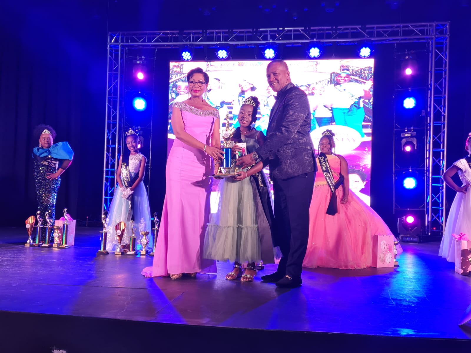 First Lady Ann Marie joined young women at the Little Miss Bains and ...