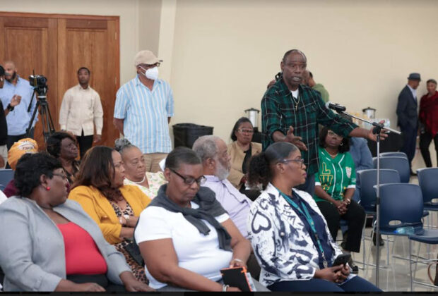 Prime Minister Davis joins in Fox Hill community meeting and walkabout ...
