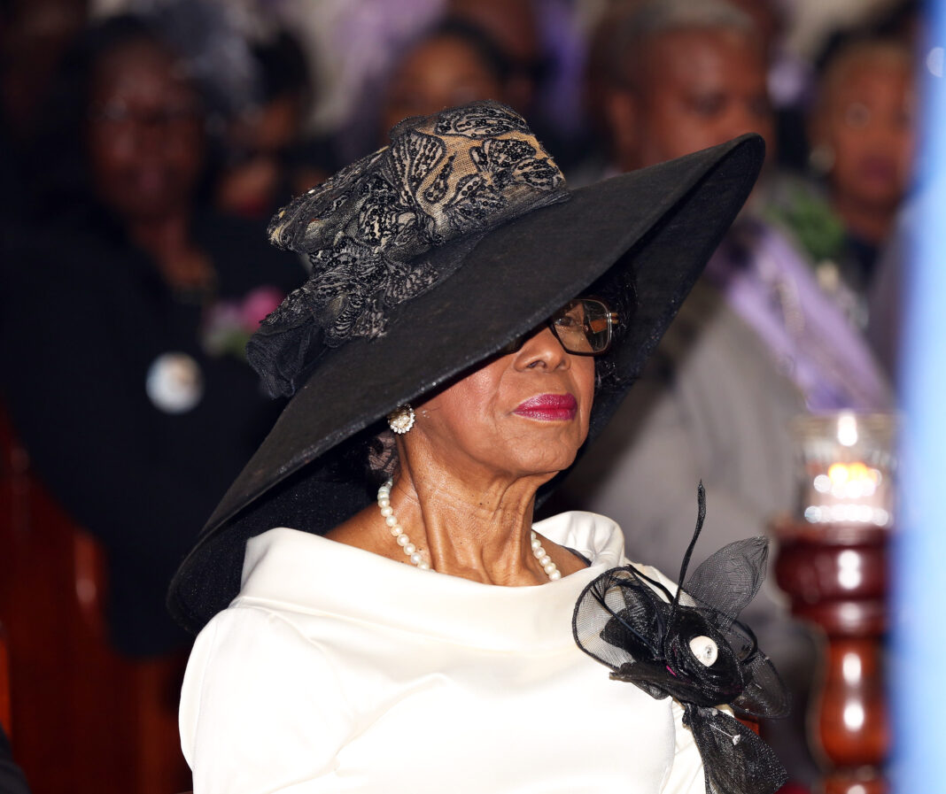 Former Deputy Speaker and Parliamentarian, the late Donald Saunders ...