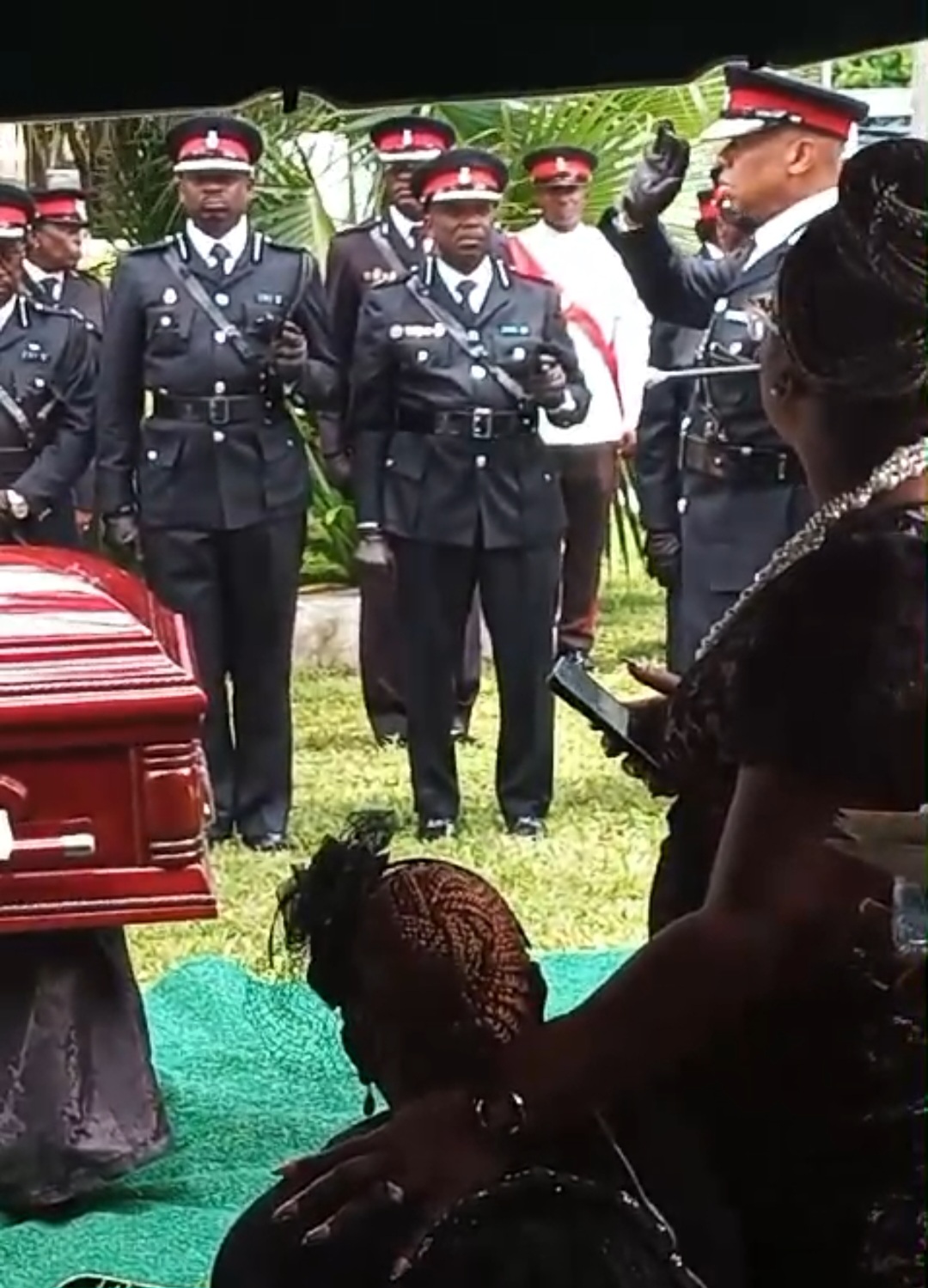Final Salute for first female Inspector Reserve ASP Dorothea L. Davis ...