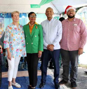 BAPD’s “Under ‘Da’ Sea” (Little Mermaid) Christmas | Bahamaspress.com