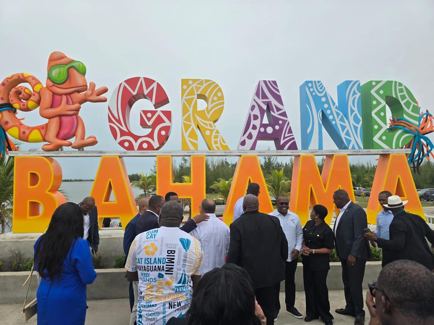 Grand Bahama Icon Sign Unveiled at Fishing Hole Road | Bahamaspress.com
